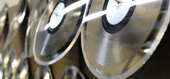 7-inch Vinyl Record Pressing: Everything You Need to Know ...